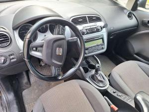 Grey SEAT Altea XL 2010 in Kaunas, with an engine capacity of 1.60 L and mileage of 250 thousand km for 2200 €, photo 7 on AUTOMOTO.COM.LV