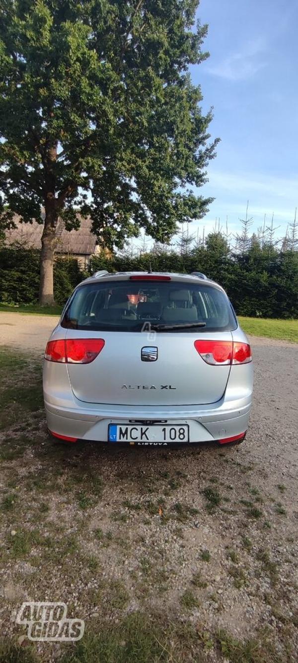 SEAT Altea XL 2010 Viļņa vietnē Pelēks SEAT Altea XL 2010 Viļņa, ar dzinēja tilpumu 2.00 L un nobraukumu 339 tūkst. km par 3200 €, foto 6 vietnē AUTOMOTO.COM.LV