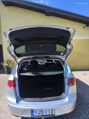 Grey SEAT Altea XL 2011 in Radviliskis, with an engine capacity of 2.00 L and mileage of 296 thousand km for 3900 €, photo 5 on AUTOMOTO.COM.LV