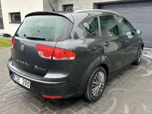 Grey SEAT Altea XL 2012 in Vilnius, with an engine capacity of 1.60 L and mileage of 260 thousand km for 2900 €, photo 5 on AUTOMOTO.COM.LV