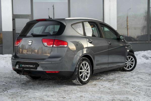 Pelēks SEAT Altea XL 2013 Viļņa, ar dzinēja tilpumu 1.97 L un nobraukumu 240 tūkst. km par 5200 €, foto 4 vietnē AUTOMOTO.COM.LV