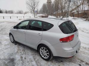 Pelēks SEAT Altea XL 2013 Anykščiai, ar dzinēja tilpumu 1.60 L un nobraukumu 259 tūkst. km par 2750 €, foto  vietnē AUTOMOTO.COM.LV