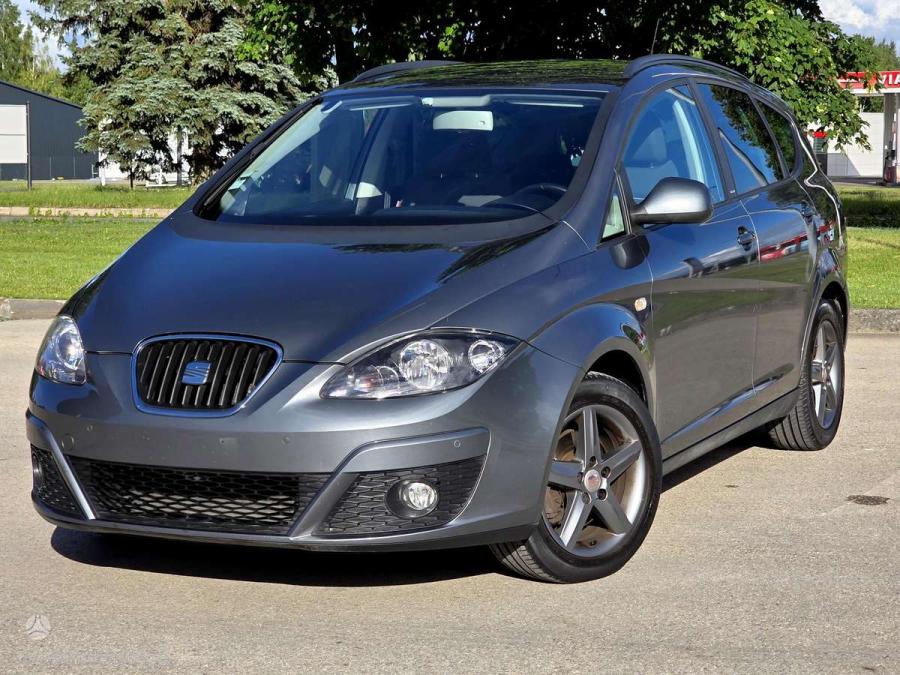 Серый Сеат Altea XL 2014 в Таураге, объемом двигателя 1.60 л и пробегом 171 тыс. км за 3700 €, фото 1 на AUTOMOTO.COM.LV