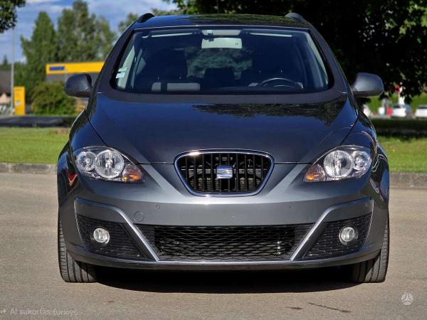 Grey SEAT Altea XL 2014 in Taurage, with an engine capacity of 1.60 L and mileage of 171 thousand km for 3700 €, photo 2 on AUTOMOTO.COM.LV