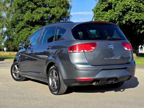 Grey SEAT Altea XL 2014 in Taurage, with an engine capacity of 1.60 L and mileage of 171 thousand km for 3700 €, photo 7 on AUTOMOTO.COM.LV