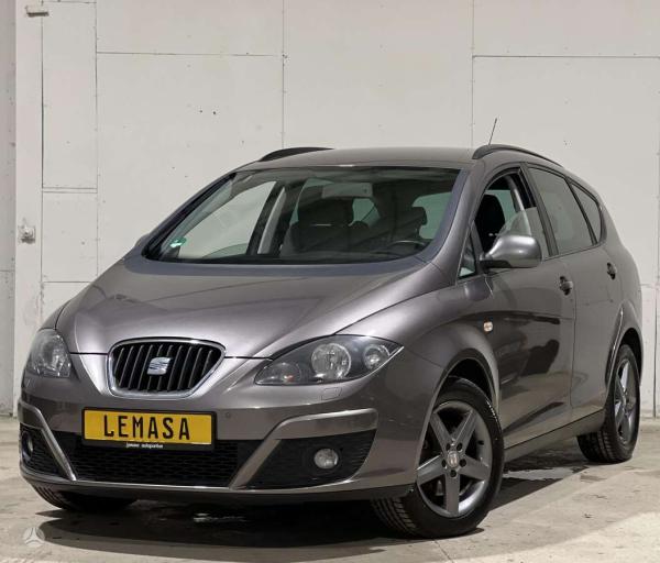 Pelēks SEAT Altea XL 2015 Klaipėda, ar dzinēja tilpumu 1.60 L un nobraukumu 199 tūkst. km par 6900 €, foto 1 vietnē AUTOMOTO.COM.LV
