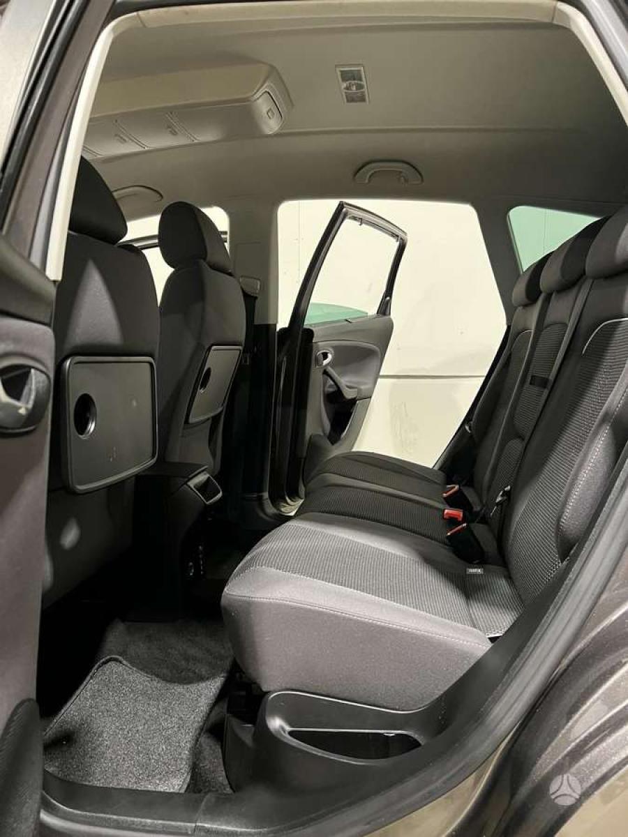 Pelēks SEAT Altea XL 2015 Klaipėda, ar dzinēja tilpumu 1.60 L un nobraukumu 199 tūkst. km par 6900 €, foto 7 vietnē AUTOMOTO.COM.LV