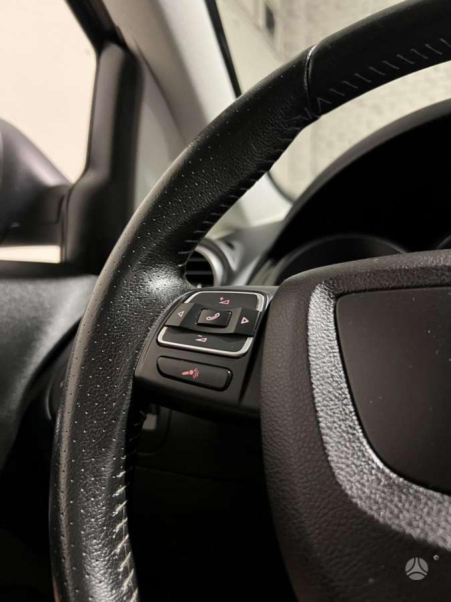 Pelēks SEAT Altea XL 2015 Klaipėda, ar dzinēja tilpumu 1.60 L un nobraukumu 199 tūkst. km par 6900 €, foto 19 vietnē AUTOMOTO.COM.LV