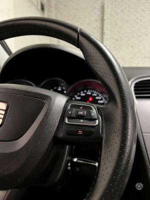 Pelēks SEAT Altea XL 2015 Klaipėda, ar dzinēja tilpumu 1.60 L un nobraukumu 199 tūkst. km par 6900 €, foto 27 vietnē AUTOMOTO.COM.LV