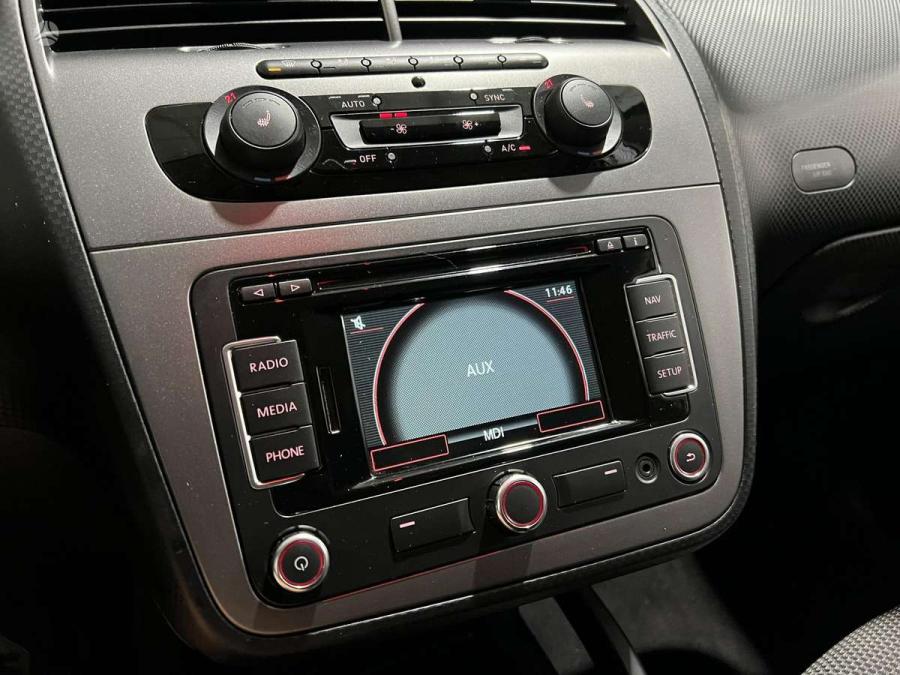Pelēks SEAT Altea XL 2015 Klaipėda, ar dzinēja tilpumu 1.60 L un nobraukumu 199 tūkst. km par 6900 €, foto 30 vietnē AUTOMOTO.COM.LV