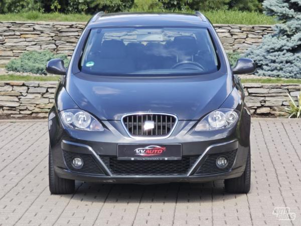 Pelēks SEAT Altea XL 2009 Viļņa, ar dzinēja tilpumu 1.40 L un nobraukumu 237 tūkst. km par 3300 €, foto 3 vietnē AUTOMOTO.COM.LV
