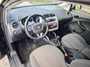 Grey SEAT Altea XL 2009 in Vilnius, with an engine capacity of 1.40 L and mileage of 237 thousand km for 3300 €, photo 13 on AUTOMOTO.COM.LV