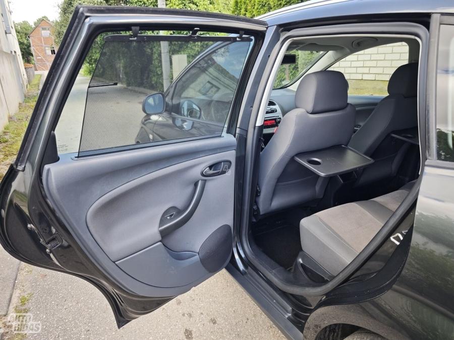 Grey SEAT Altea XL 2009 in Vilnius, with an engine capacity of 1.40 L and mileage of 237 thousand km for 3300 €, photo 28 on AUTOMOTO.COM.LV