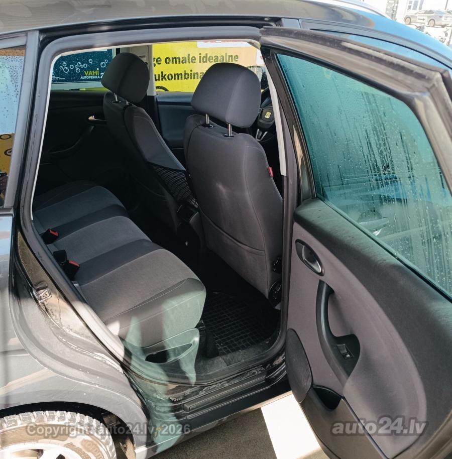 Pelēks SEAT Altea XL 2011 Tartu, ar dzinēja tilpumu 1.60 L un nobraukumu 398 tūkst. km par 3500 €, foto 10 vietnē AUTOMOTO.COM.LV