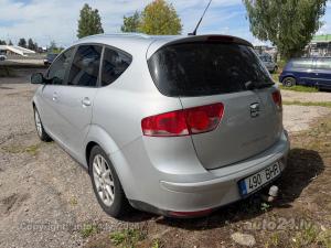 Pelēks SEAT Altea XL 2012 Tallina, ar dzinēja tilpumu 2.00 L un nobraukumu 280 tūkst. km par 3500 €, foto 4 vietnē AUTOMOTO.COM.LV