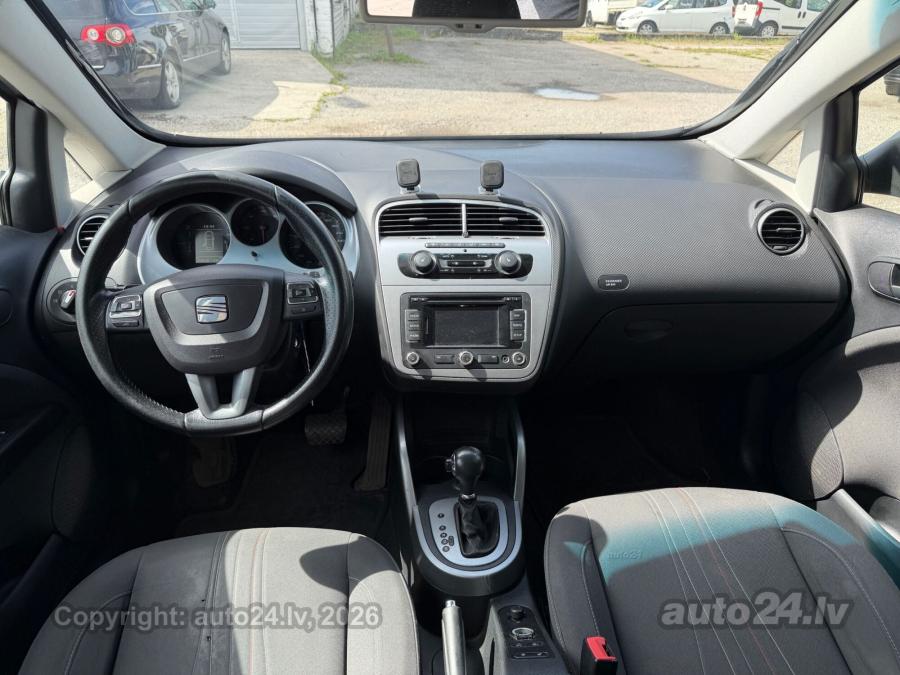 Pelēks SEAT Altea XL 2012 Tallina, ar dzinēja tilpumu 2.00 L un nobraukumu 280 tūkst. km par 3500 €, foto 7 vietnē AUTOMOTO.COM.LV