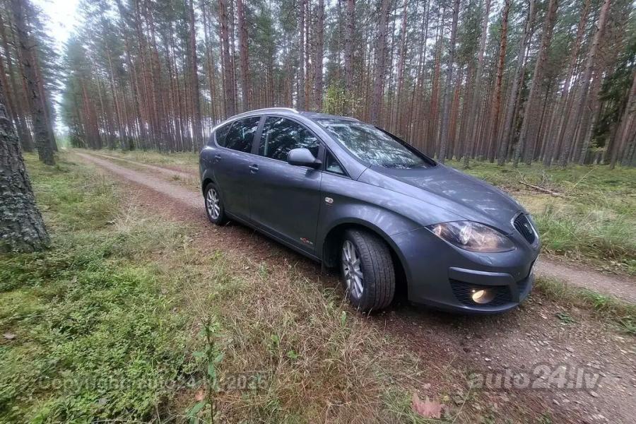 Pelēks SEAT Altea XL 2012 Tartu, ar dzinēja tilpumu 2.00 L un nobraukumu 367 tūkst. km par 2950 €, foto 8 vietnē AUTOMOTO.COM.LV