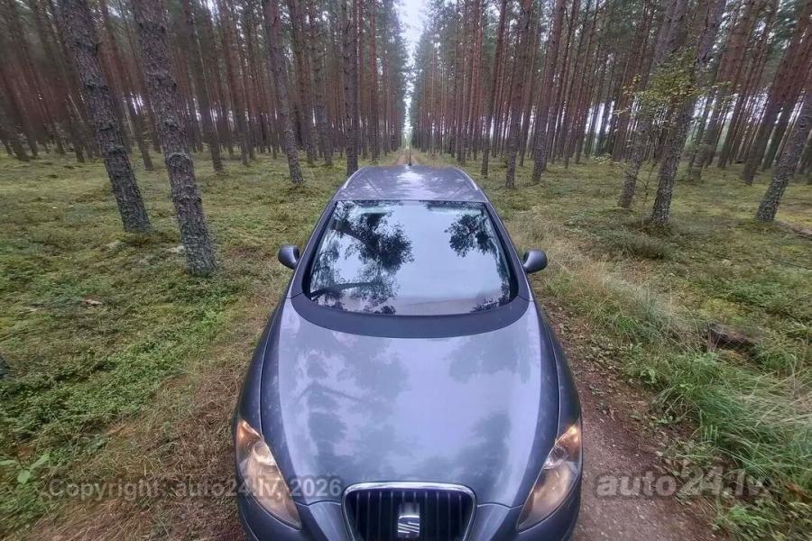 Pelēks SEAT Altea XL 2012 Tartu, ar dzinēja tilpumu 2.00 L un nobraukumu 367 tūkst. km par 2950 €, foto 10 vietnē AUTOMOTO.COM.LV