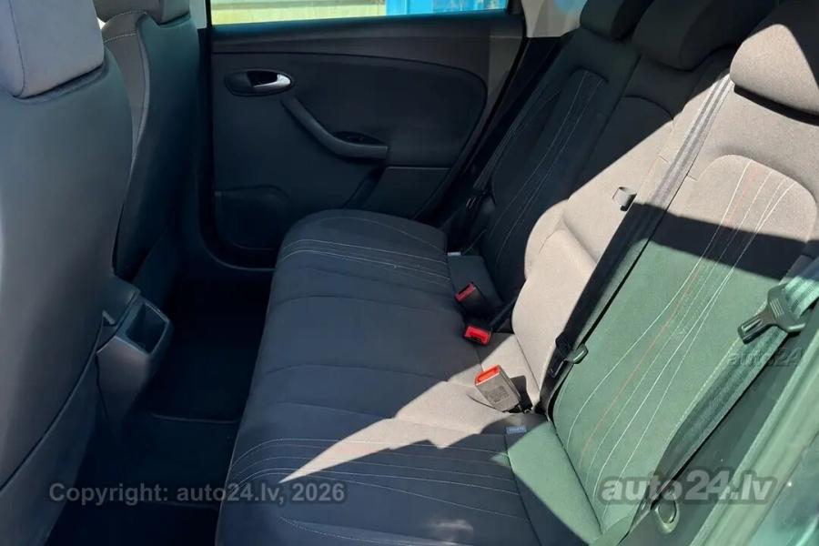 Pelēks SEAT Altea XL 2012 Tartu, ar dzinēja tilpumu 2.00 L un nobraukumu 367 tūkst. km par 2950 €, foto 14 vietnē AUTOMOTO.COM.LV
