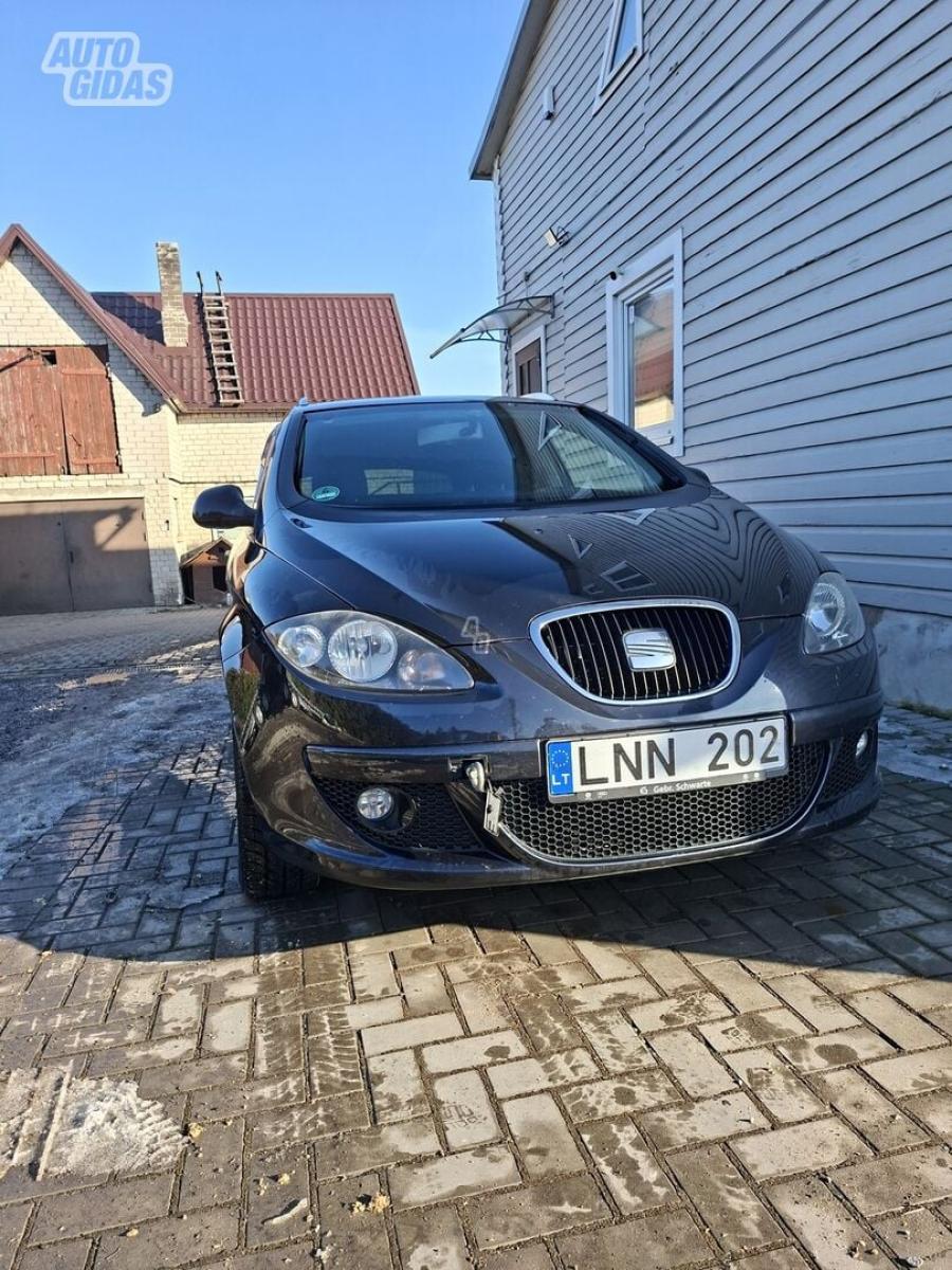 SEAT Altea XL 2007 Marijampole, ar dzinēja tilpumu 1.60 L un nobraukumu 278 tūkst. km par 1400 €, foto 2 vietnē AUTOMOTO.COM.LV