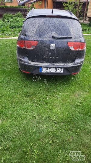 SEAT Altea XL 2007 Viļņa, ar dzinēja tilpumu 1.90 L un nobraukumu 282 tūkst. km par 700 €, foto 5 vietnē AUTOMOTO.COM.LV