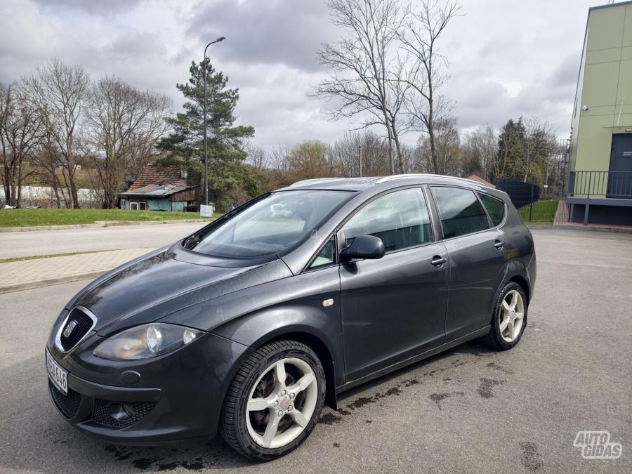 SEAT Altea XL 2008 in Kaunas, with an engine capacity of 2.00 L and mileage of 217 thousand km for 1698 €, photo 1 on AUTOMOTO.COM.LV