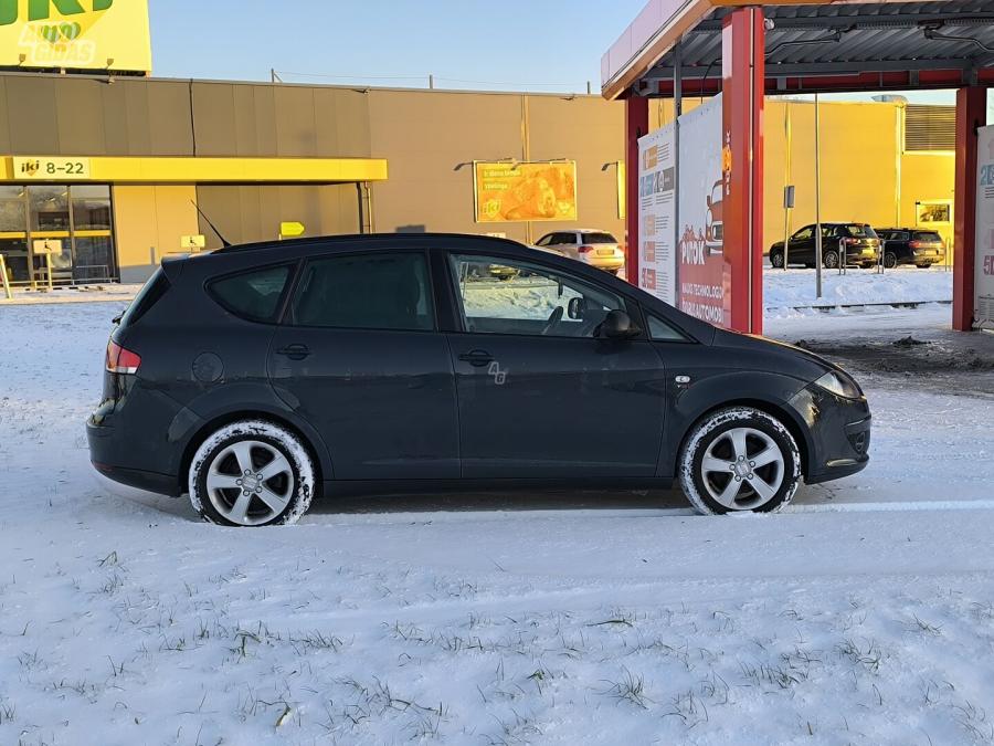 SEAT Altea XL 2009 in Vilnius, with an engine capacity of 1.80 L and mileage of 250 thousand km for 1550 €, photo 6 on AUTOMOTO.COM.LV
