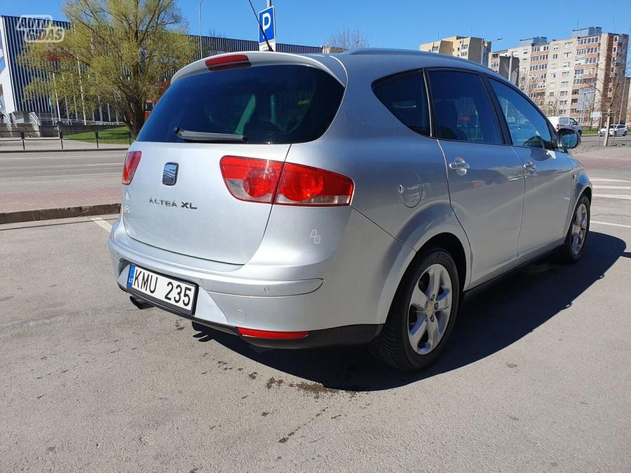 SEAT Altea XL 2006 in Siauliai, with an engine capacity of 2.00 L and mileage of 282 thousand km for 1850 €, photo 4 on AUTOMOTO.COM.LV