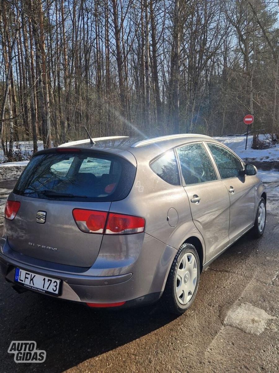 SEAT Altea XL 2007 in Alytus, with an engine capacity of 1.80 L and mileage of 250 thousand km for 1800 €, photo 2 on AUTOMOTO.COM.LV