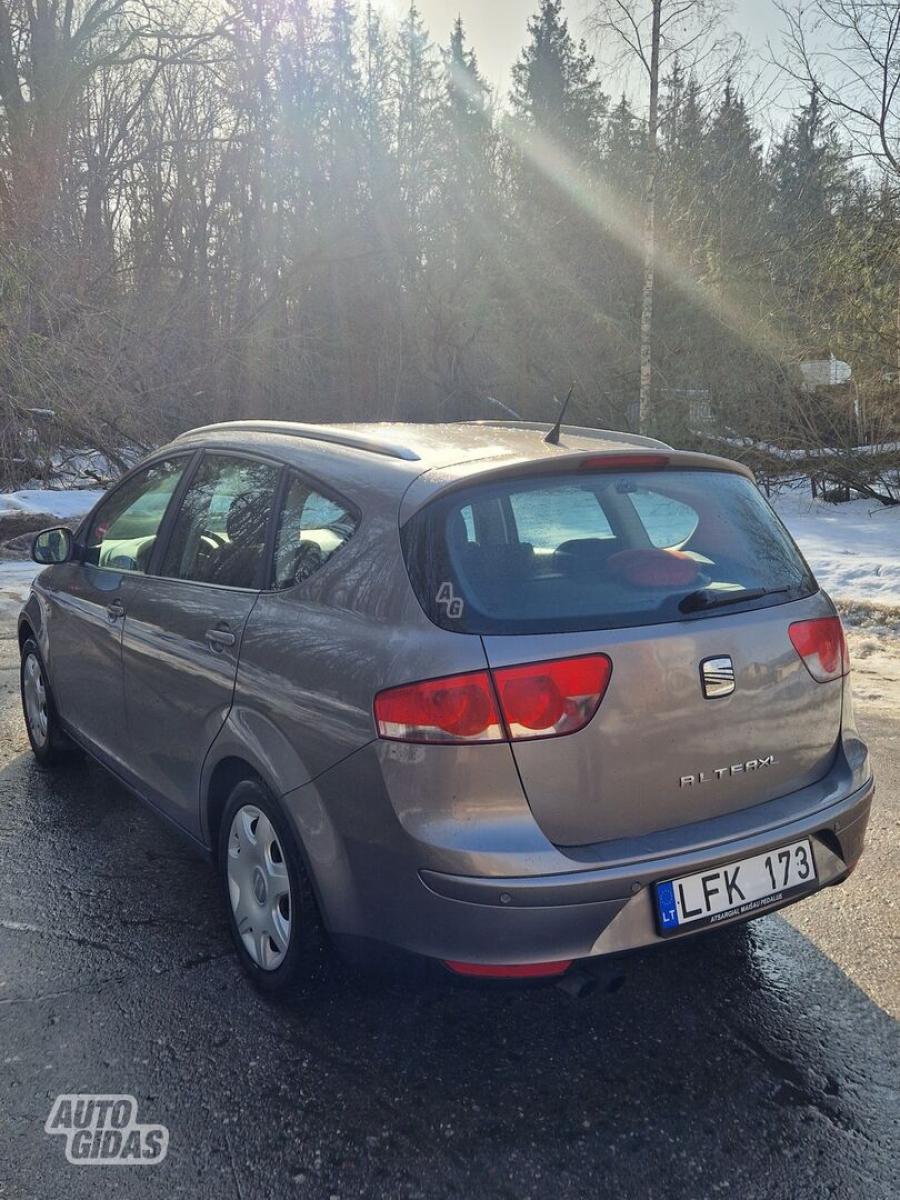 SEAT Altea XL 2007 in Alytus, with an engine capacity of 1.80 L and mileage of 250 thousand km for 1800 €, photo 3 on AUTOMOTO.COM.LV