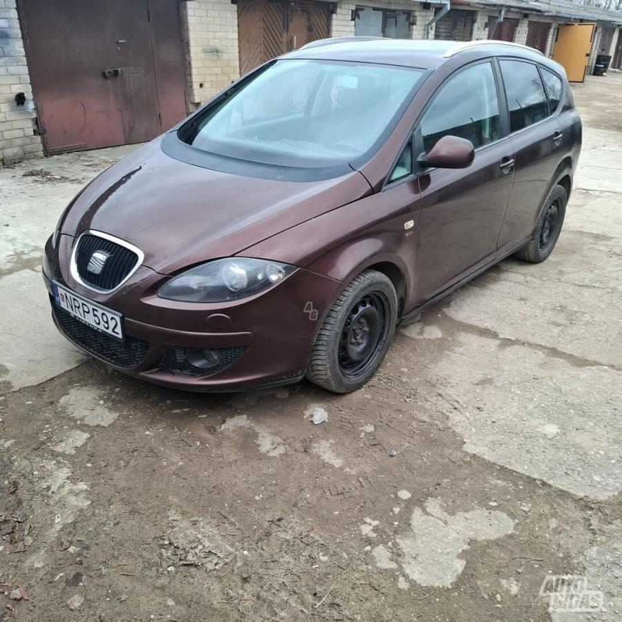 SEAT Altea XL 2007 Viļņa, ar dzinēja tilpumu 2.00 L un nobraukumu 400 tūkst. km par 890 €, foto 1 vietnē AUTOMOTO.COM.LV