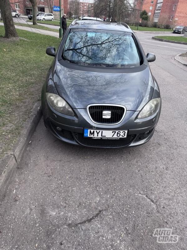 Сеат Altea XL 2007 в Клайпеда, объемом двигателя 2.00 л и пробегом 320 тыс. км за 1950 €, фото 2 на AUTOMOTO.COM.LV