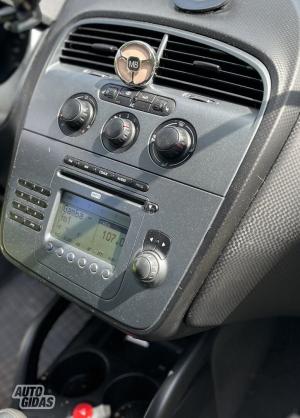 Сеат Altea XL 2007 в Шяуляй, объемом двигателя 1.90 л и пробегом 384 тыс. км за 1350 €, фото 17 на AUTOMOTO.COM.LV