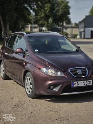 SEAT Altea XL 2007 in Silute, with an engine capacity of 2.00 L and mileage of 279 thousand km for 1200 €, photo 4 on AUTOMOTO.COM.LV