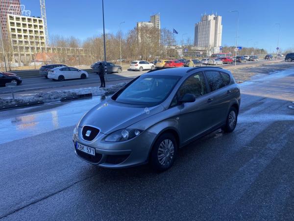 SEAT Altea XL 2008 in Vilnius, with an engine capacity of 1.90 L and mileage of 245 thousand km for 1390 €, photo 1 on AUTOMOTO.COM.LV