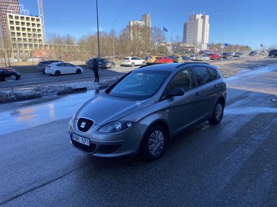 SEAT Altea XL 2008 in Vilnius, with an engine capacity of 1.90 L and mileage of 245 thousand km for 1390 €, photo 1 on AUTOMOTO.COM.LV