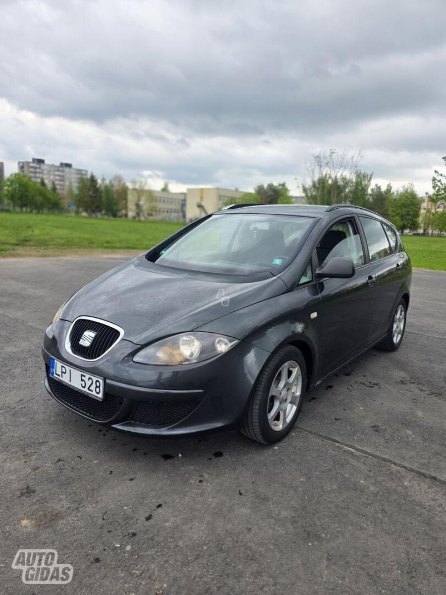 Сеат Altea XL 2008 в Тельшяй, объемом двигателя 1.90 л и пробегом 260 тыс. км за 1800 €, фото 3 на AUTOMOTO.COM.LV