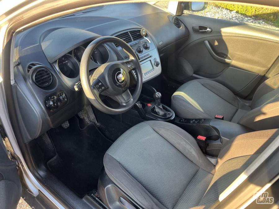 SEAT Altea XL 2008 Kauņa, ar dzinēja tilpumu 1.90 L un nobraukumu 267 tūkst. km par 1800 €, foto 6 vietnē AUTOMOTO.COM.LV