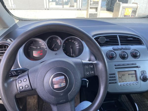 SEAT Altea XL 2008 Viļņa, ar dzinēja tilpumu 1.90 L un nobraukumu 300 tūkst. km par 1190 €, foto 5 vietnē AUTOMOTO.COM.LV