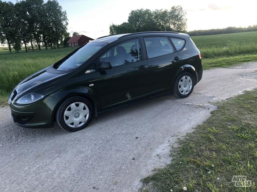 SEAT Altea XL 2008 in Raseiniai, with an engine capacity of 1.90 L and mileage of 237 thousand km for 1500 €, photo 6 on AUTOMOTO.COM.LV