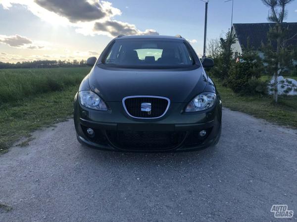 SEAT Altea XL 2008 in Raseiniai, with an engine capacity of 1.90 L and mileage of 237 thousand km for 1500 €, photo 6 on AUTOMOTO.COM.LV
