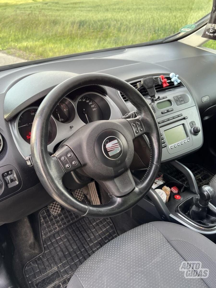 Сеат Altea XL 2008 в Кайшядорис, объемом двигателя 1.40 л и пробегом 250 тыс. км за 2300 €, фото 11 на AUTOMOTO.COM.LV
