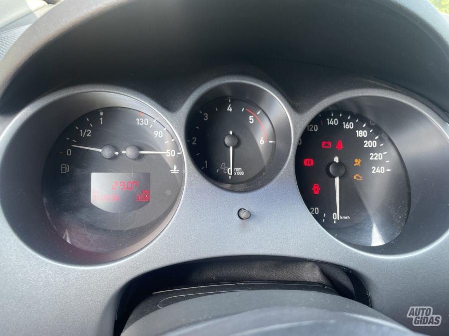 SEAT Altea XL 2008 Viļņa, ar dzinēja tilpumu 2.00 L un nobraukumu 358 tūkst. km par 1350 €, foto 15 vietnē AUTOMOTO.COM.LV