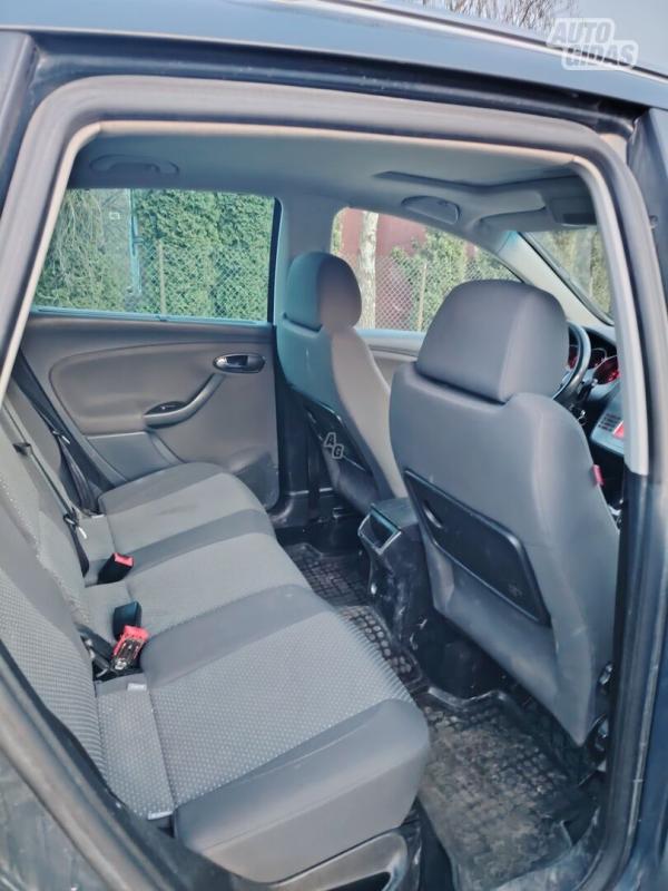 SEAT Altea XL 2009 Vilkaviškis, ar dzinēja tilpumu 2.00 L un nobraukumu 3200 tūkst. km par 2200 €, foto 8 vietnē AUTOMOTO.COM.LV