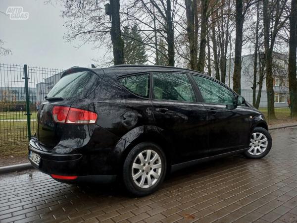 SEAT Altea XL 2010 in Kaunas, with an engine capacity of 1.90 L and mileage of 326 thousand km for 2550 €, photo 1 on AUTOMOTO.COM.LV