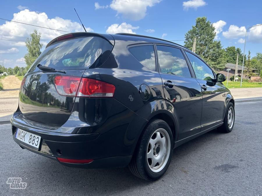 SEAT Altea XL 2010 in Kaunas, with an engine capacity of 1.90 L and mileage of 220 thousand km for 1390 €, photo 5 on AUTOMOTO.COM.LV