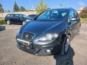 Сеат Altea XL 2010 в Паневежис, объемом двигателя 1.90 л и пробегом 300 тыс. км за 2650 €, фото 3 на AUTOMOTO.COM.LV