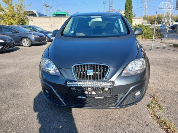 SEAT Altea XL 2010 Panevēža, ar dzinēja tilpumu 1.90 L un nobraukumu 300 tūkst. km par 2650 €, foto 4 vietnē AUTOMOTO.COM.LV