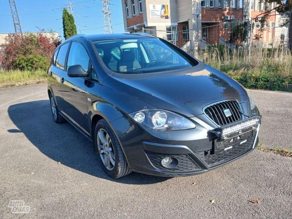 SEAT Altea XL 2010 Panevēža, ar dzinēja tilpumu 1.90 L un nobraukumu 300 tūkst. km par 2650 €, foto 5 vietnē AUTOMOTO.COM.LV