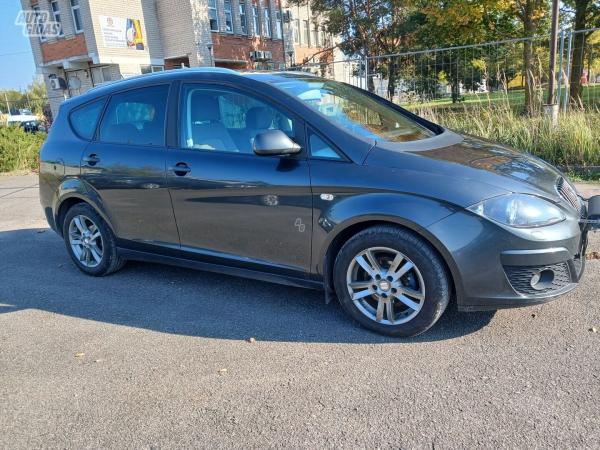 SEAT Altea XL 2010 Panevēža, ar dzinēja tilpumu 1.90 L un nobraukumu 300 tūkst. km par 2650 €, foto 6 vietnē AUTOMOTO.COM.LV
